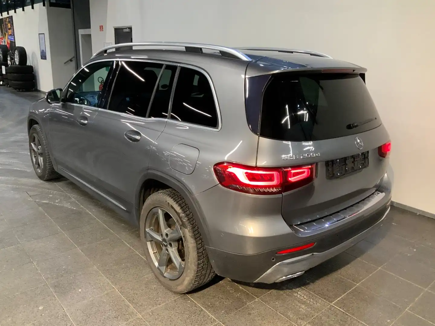 Brugt Mercedes-Benz GLB GLB200 d i Gråmetal | 234.900 kr. | Hessel